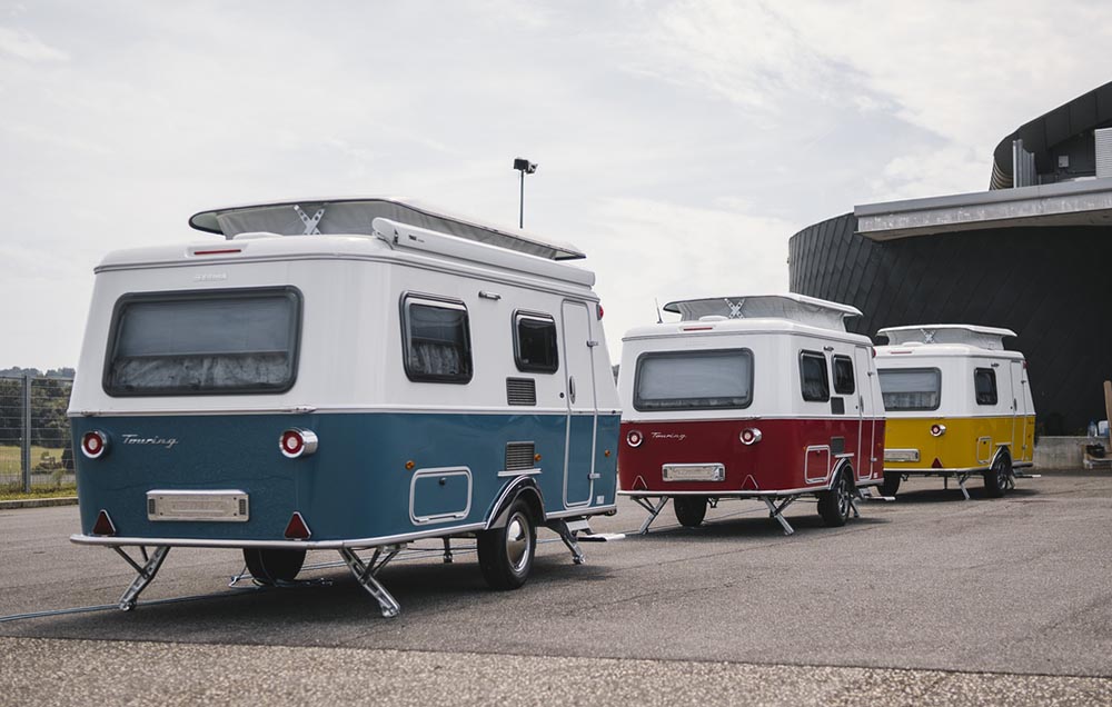 Eriba Touring Colour Edition: Camping im Retro-Chic | carpixx